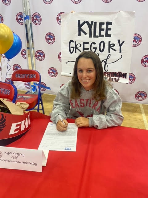 11/10: National Signing Day is Today! World Series Tournament : Future ...